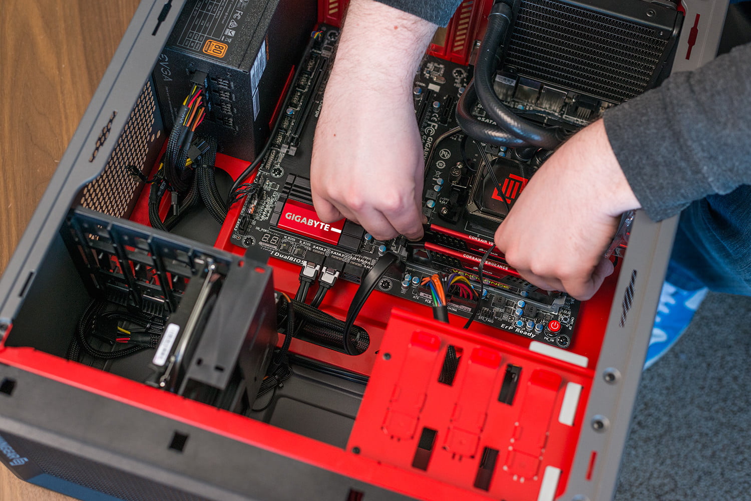How To Build A PC Full Guide Step By Step To Build The Best PC